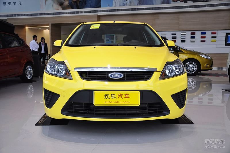 【福特福克斯两厢 2012款两厢经典 1.8L 自动基本型外观奔腾黄图片t1473080】_福特图片_搜狐汽车网